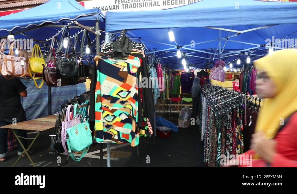 Night market on Jalan Merdeka Street in Malacca, Malaysia Stock Video ...