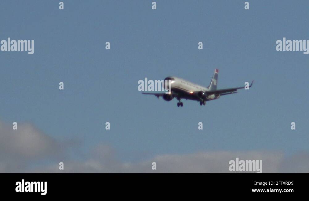 Airbus airplane Stock Videos & Footage - HD and 4K Video Clips - Alamy