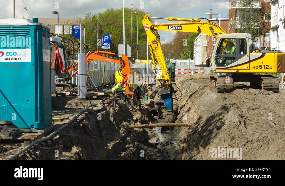Pipe removal Stock Videos & Footage - HD and 4K Video Clips - Alamy