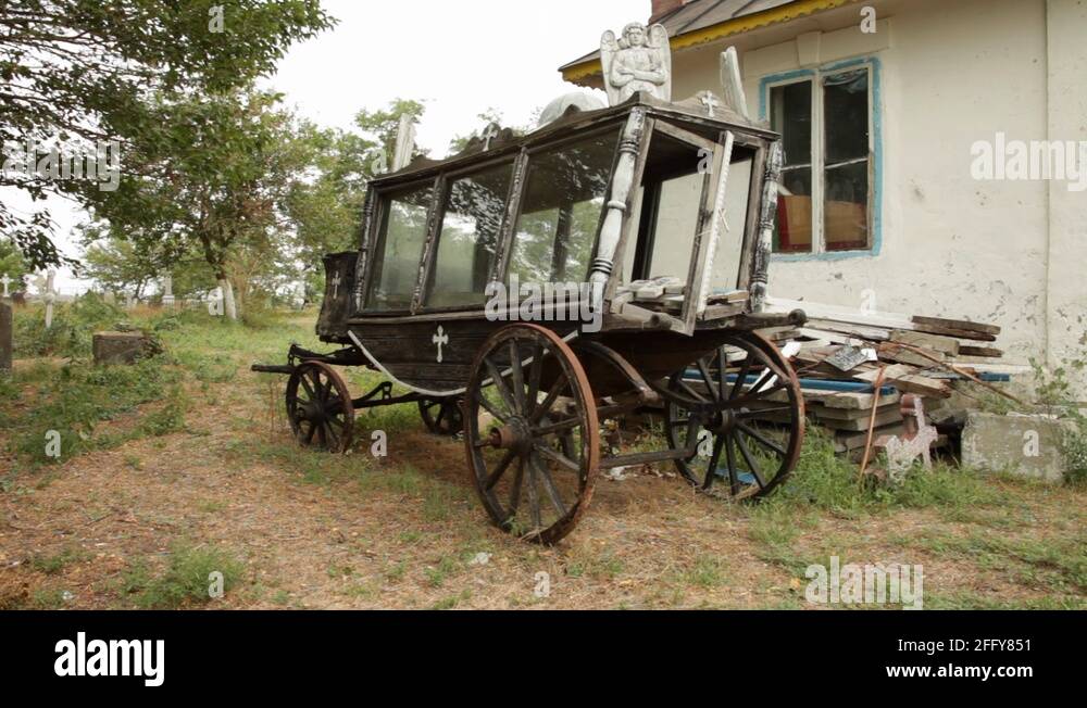 Funeral carriage hearse Stock Videos & Footage - HD and 4K Video Clips ...