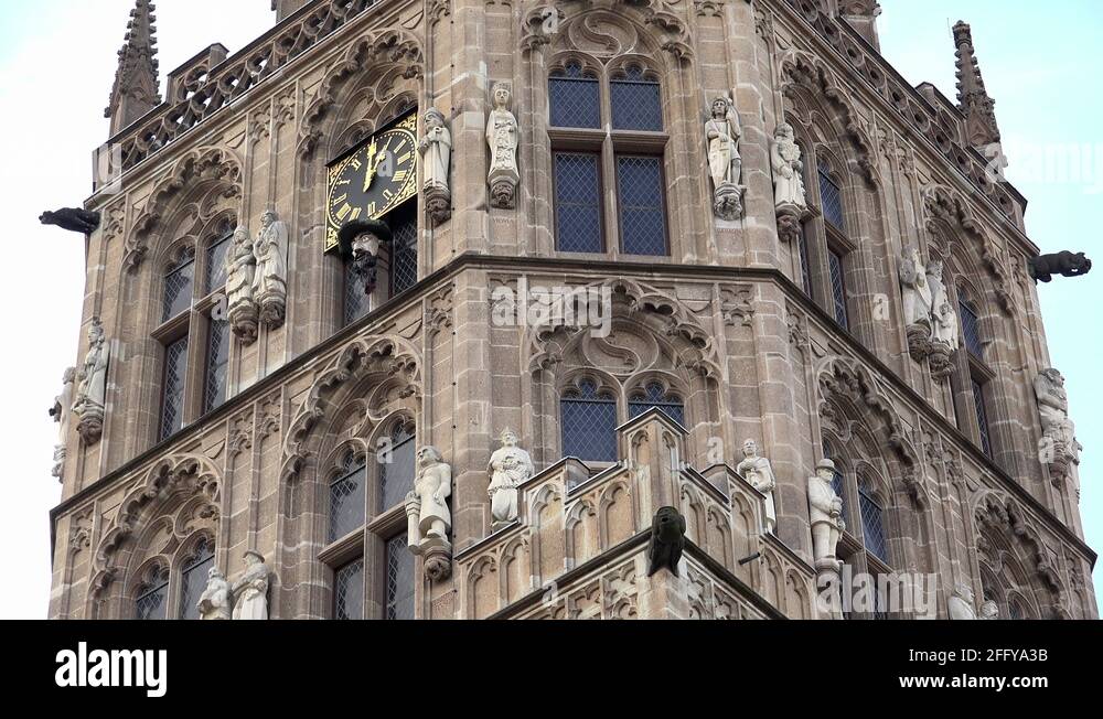 Cologne’s old town Stock Videos & Footage - HD and 4K Video Clips - Alamy