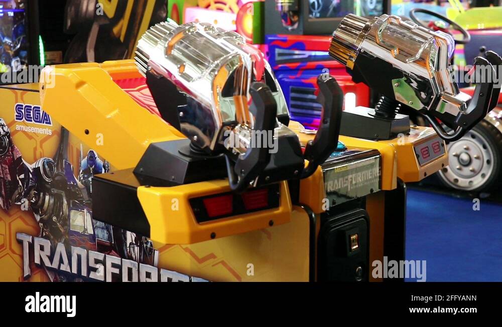 Sega arcade Stock Videos & Footage - HD and 4K Video Clips - Alamy