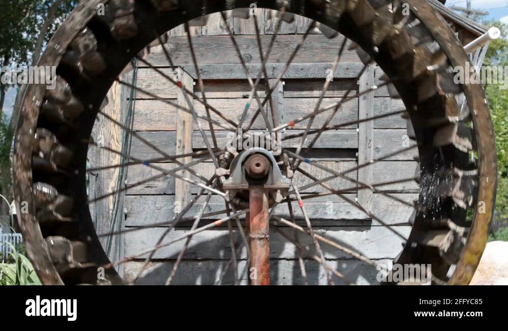 Antique wheel spokes Stock Videos & Footage - HD and 4K Video Clips - Alamy