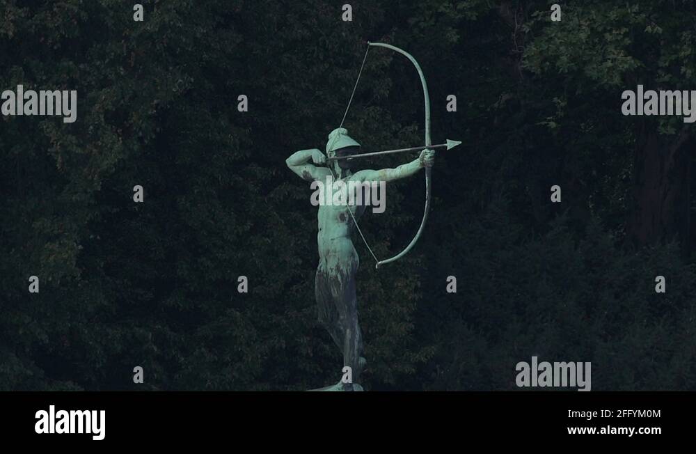 Archer sculpture Stock Videos & Footage - HD and 4K Video Clips - Alamy