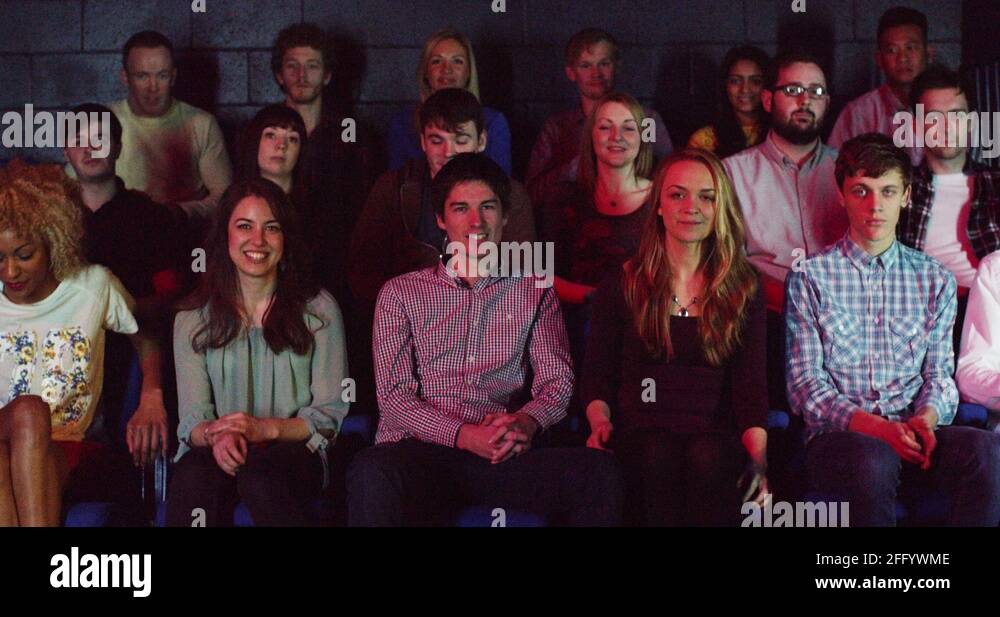 Standing ovation theatre Stock Videos & Footage - HD and 4K Video Clips ...