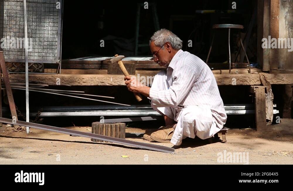 Rod vehicles Stock Videos & Footage - HD and 4K Video Clips - Alamy