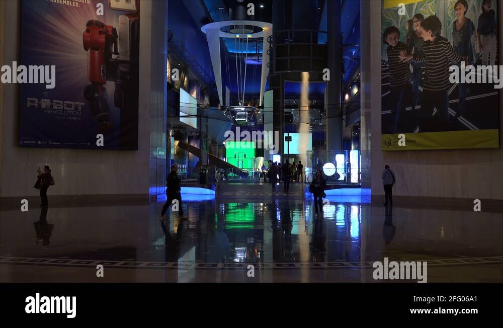 Museum interiors Stock Videos & Footage - HD and 4K Video Clips - Alamy