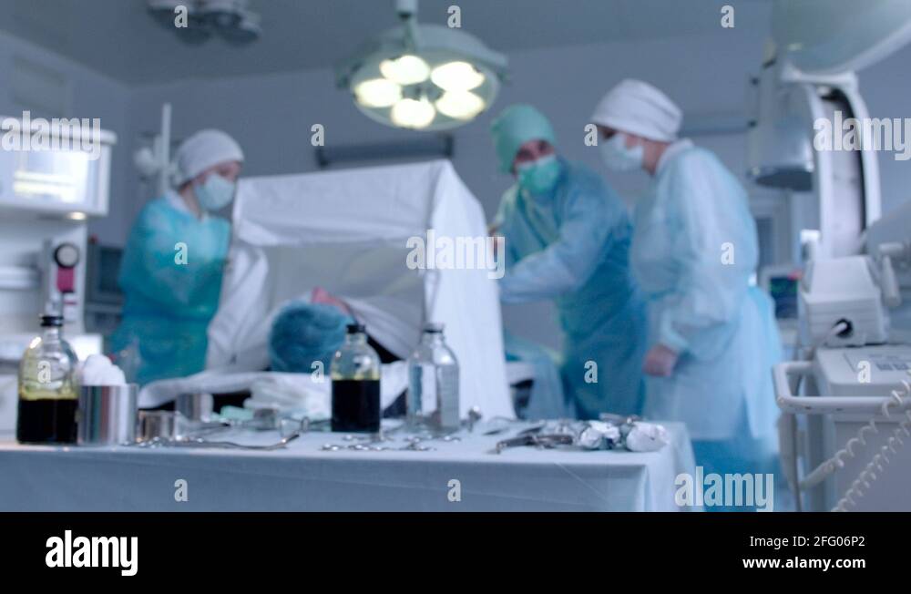 Tissue forceps Stock Videos & Footage - HD and 4K Video Clips - Alamy