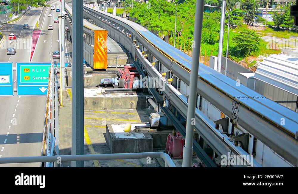 Monorail track Stock Videos & Footage - HD and 4K Video Clips - Alamy