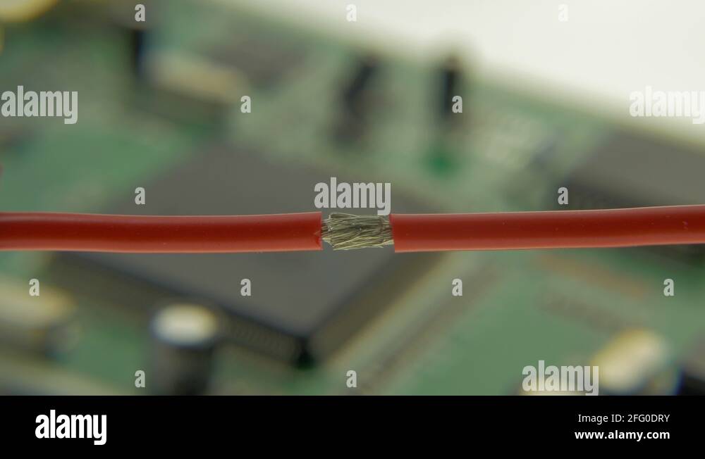 Soldering technique Stock Videos & Footage - HD and 4K Video Clips - Alamy