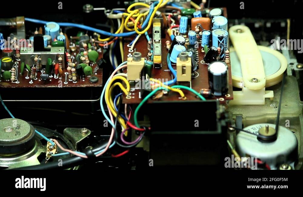 Electronic Scheme Circuit Connection Radio Components Old Technology ...