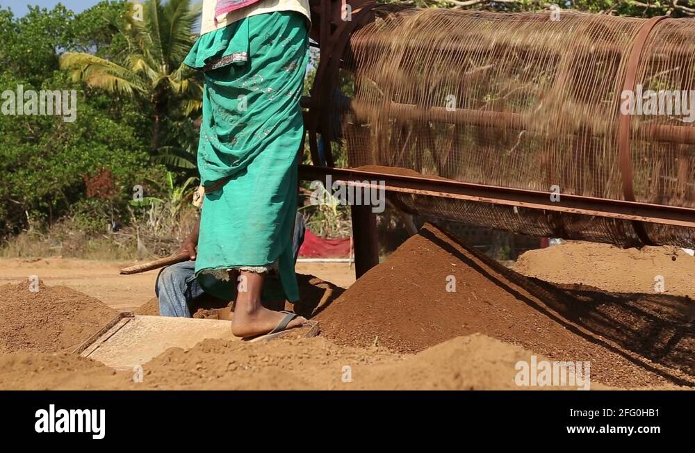 Soil processing Stock Videos & Footage - HD and 4K Video Clips - Alamy