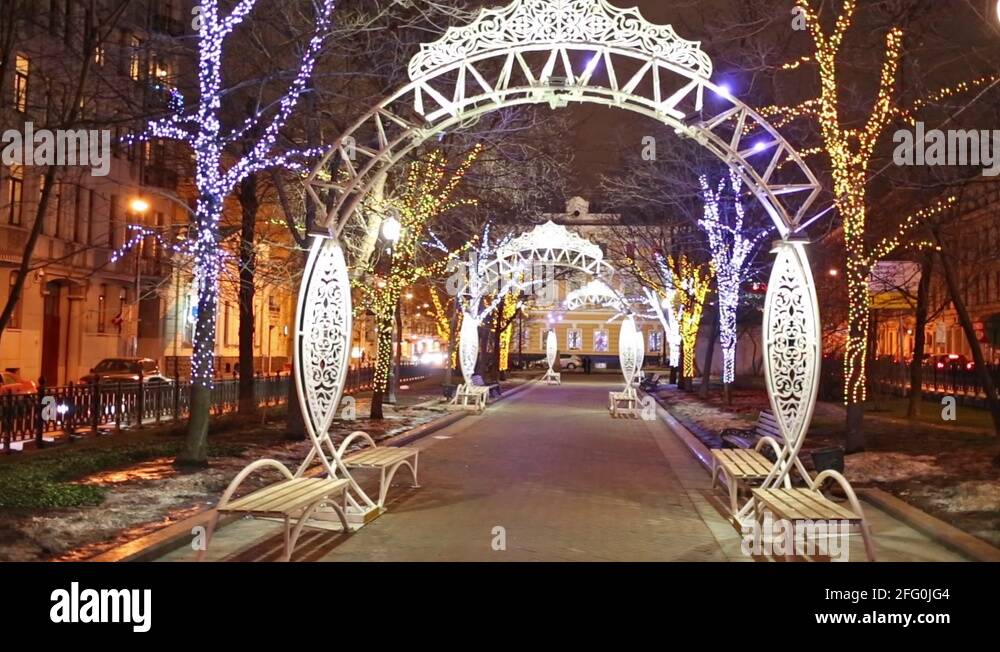 Bench rows Stock Videos & Footage - HD and 4K Video Clips - Alamy