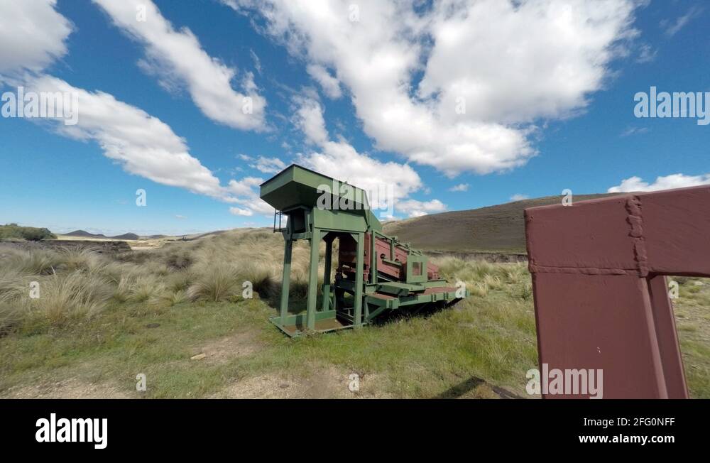 Mining ore machine Stock Videos & Footage - HD and 4K Video Clips - Alamy