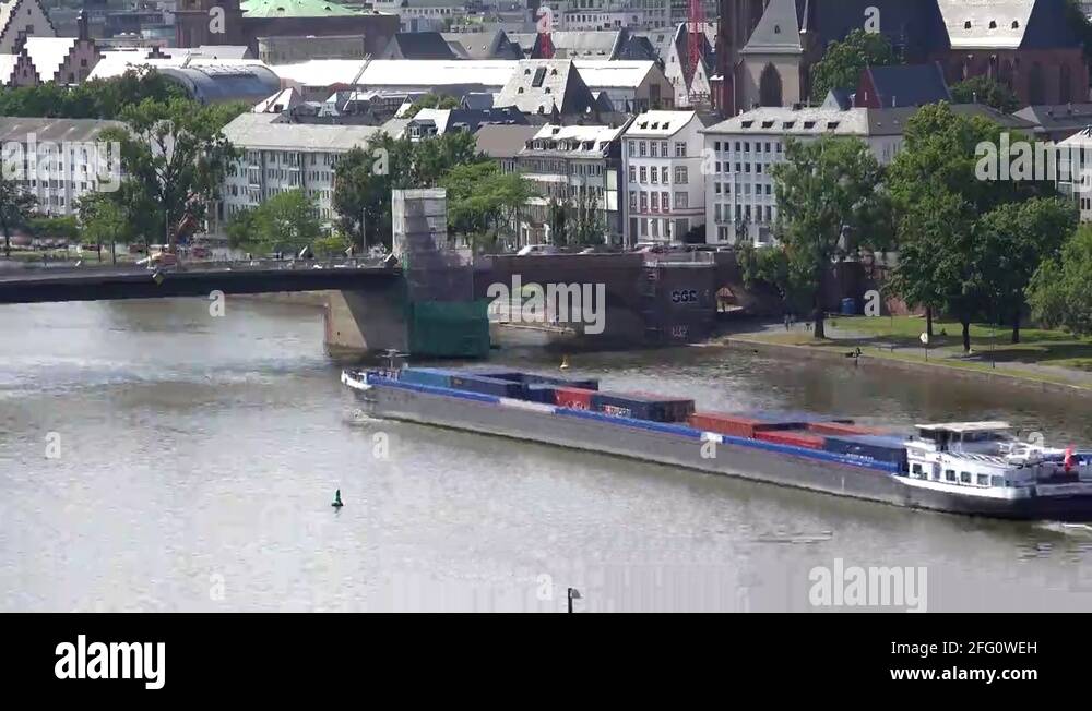 Landmark transport Stock Videos & Footage - HD and 4K Video Clips - Alamy