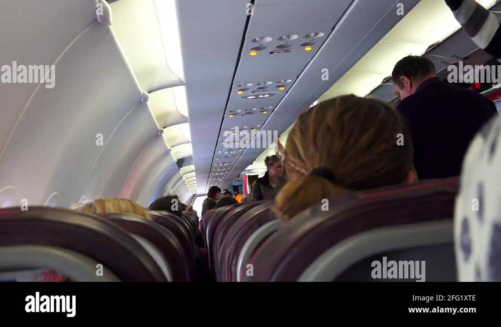 Jet plane passengers getting off Stock Videos & Footage - HD and 4K ...