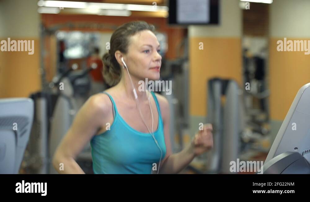 Cardio Stock Videos & Footage - HD and 4K Video Clips - Alamy