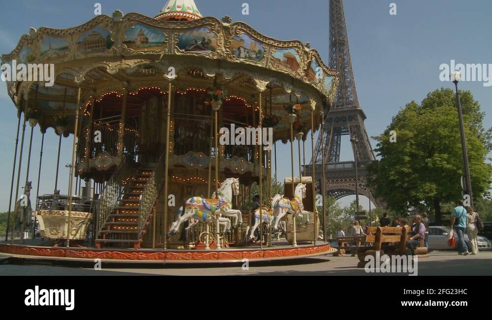 Funfair paris Stock Videos & Footage - HD and 4K Video Clips - Alamy
