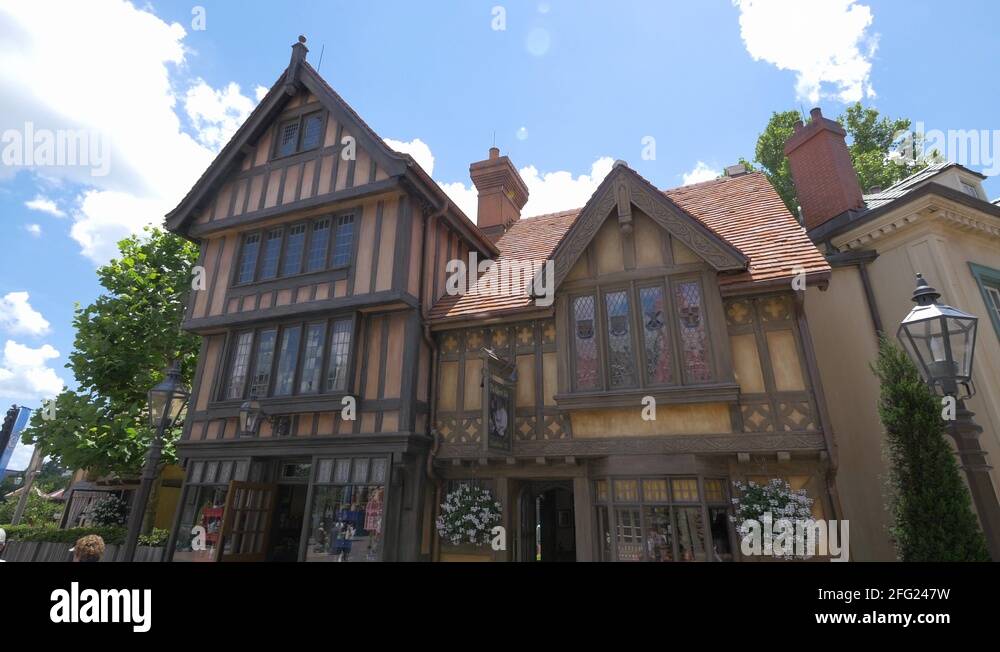 Walt disney house Stock Videos & Footage - HD and 4K Video Clips - Alamy