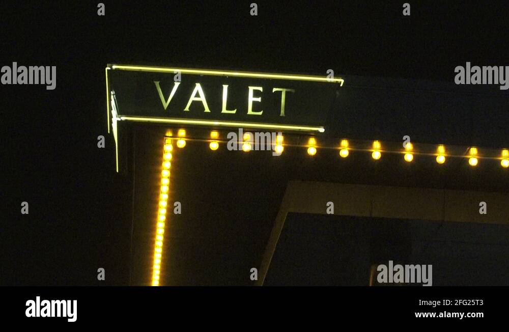 Valet sign Stock Videos & Footage - HD and 4K Video Clips - Alamy