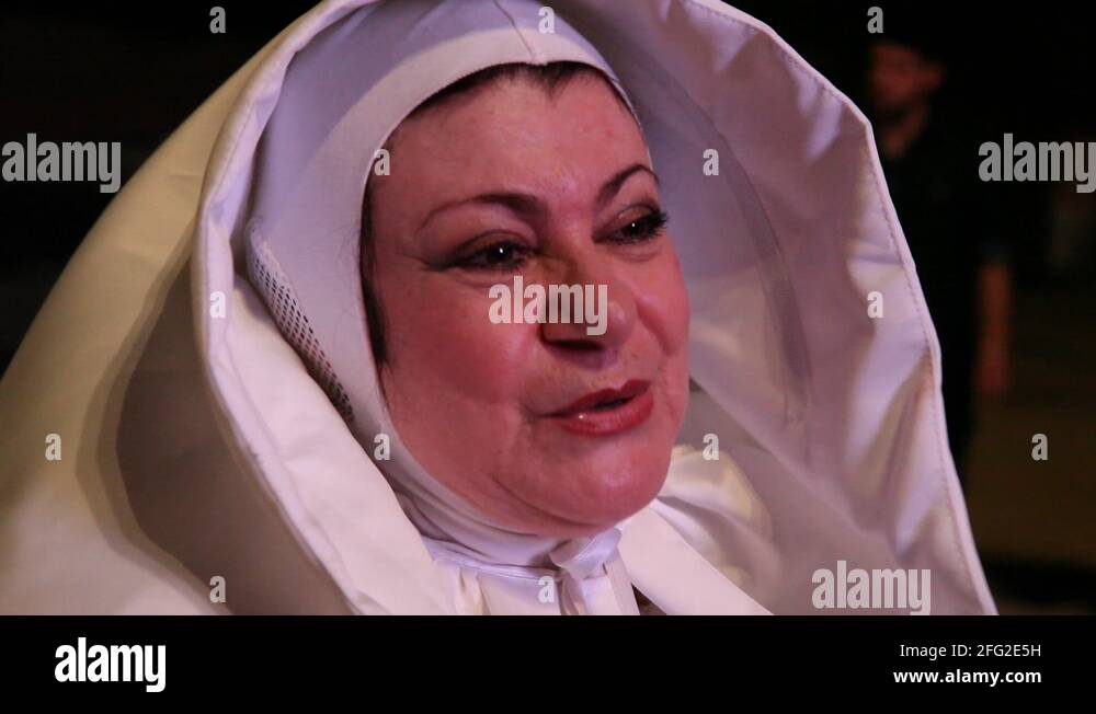 Opera character Stock Videos & Footage - HD and 4K Video Clips - Alamy