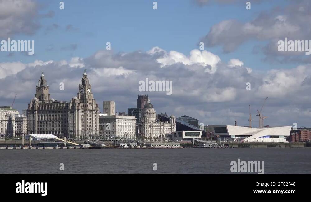 Cunard building and port of liverpool building Stock Videos & Footage ...