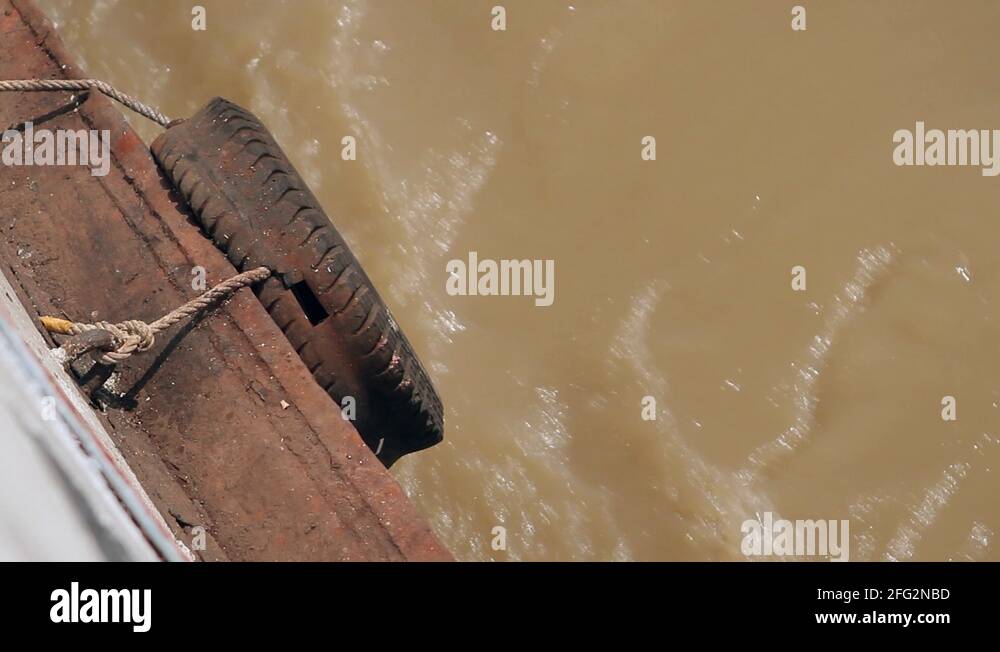 Dirty container ship Stock Videos & Footage - HD and 4K Video Clips - Alamy