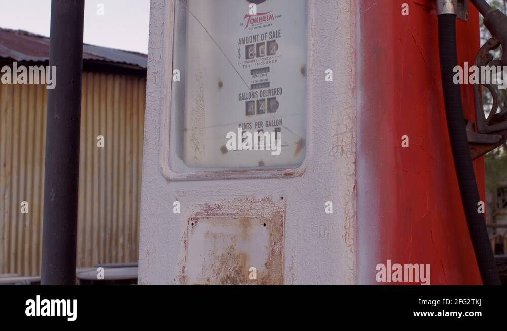 Analog fuel pump Stock Videos & Footage - HD and 4K Video Clips - Alamy