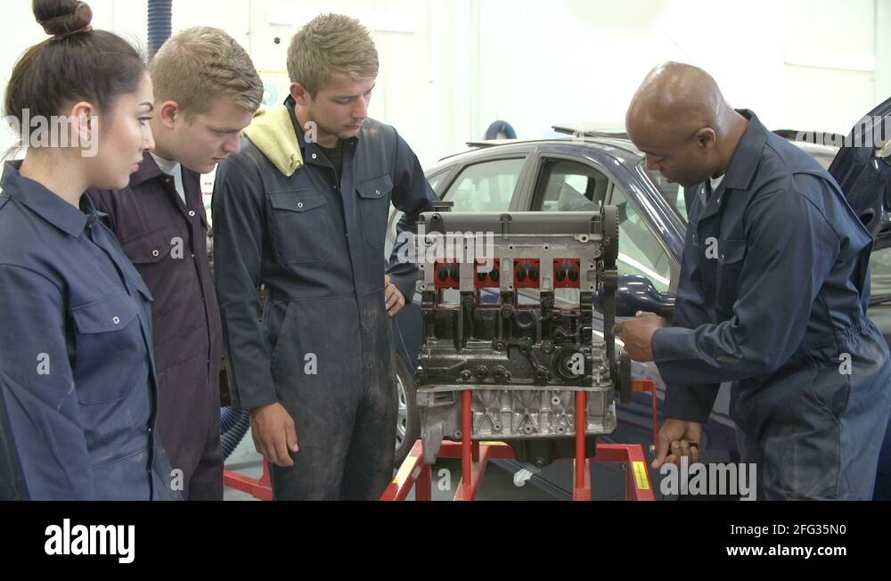 Car mechanic class Stock Videos & Footage - HD and 4K Video Clips - Alamy
