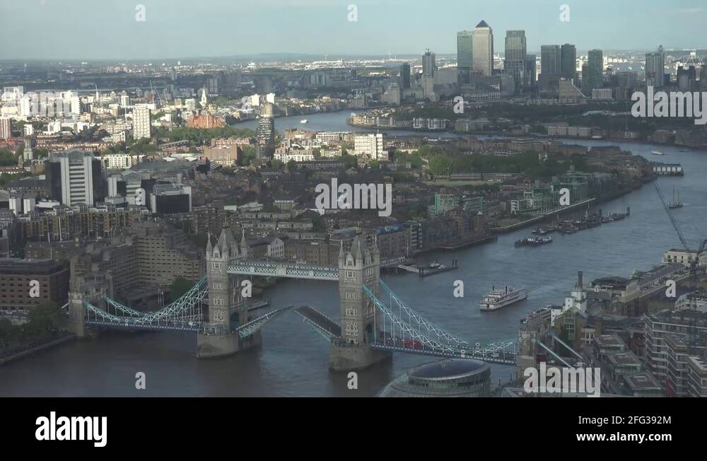 Lift london Stock Videos & Footage - HD and 4K Video Clips - Alamy