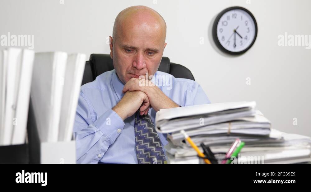 Work stress looking at clock Stock Videos & Footage - HD and 4K Video ...