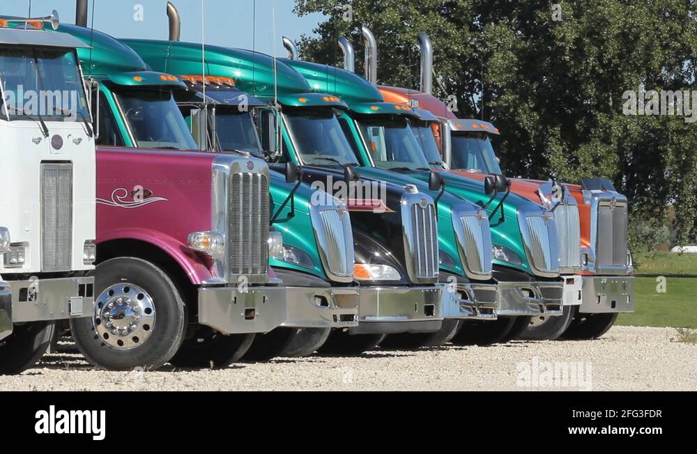 Peterbilt american truck Stock Videos & Footage - HD and 4K Video Clips ...