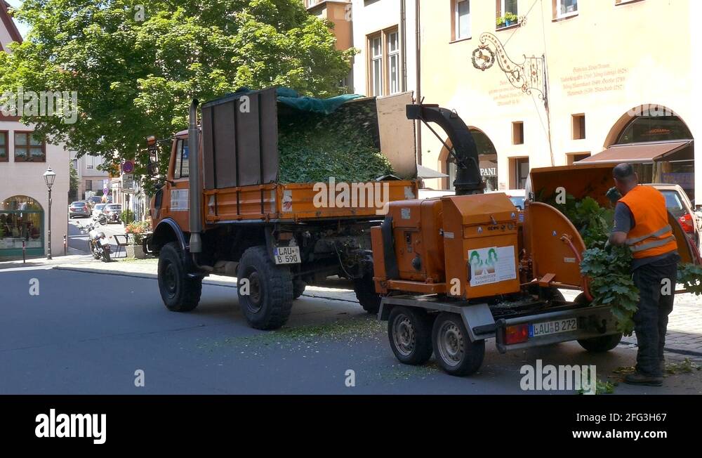 Chaff wood Stock Videos & Footage - HD and 4K Video Clips - Alamy