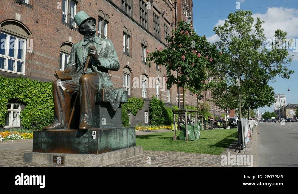 Hans well Stock Videos & Footage - HD and 4K Video Clips - Alamy