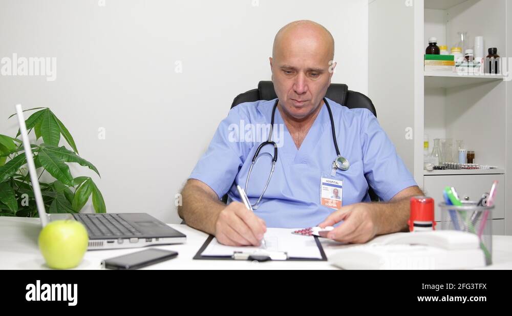 Antibiotic therapy Stock Videos & Footage - HD and 4K Video Clips - Alamy