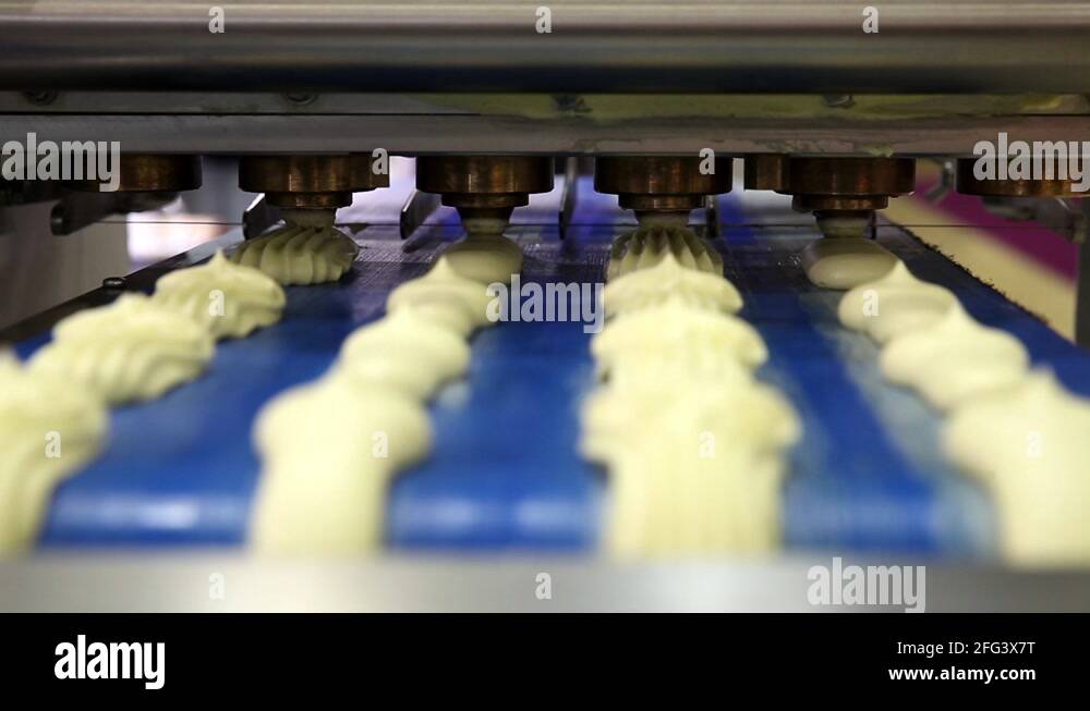 Automatic bakery line Stock Videos & Footage - HD and 4K Video Clips ...