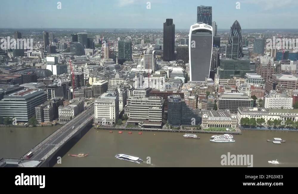 Modern tall building Stock Videos & Footage - HD and 4K Video Clips - Alamy