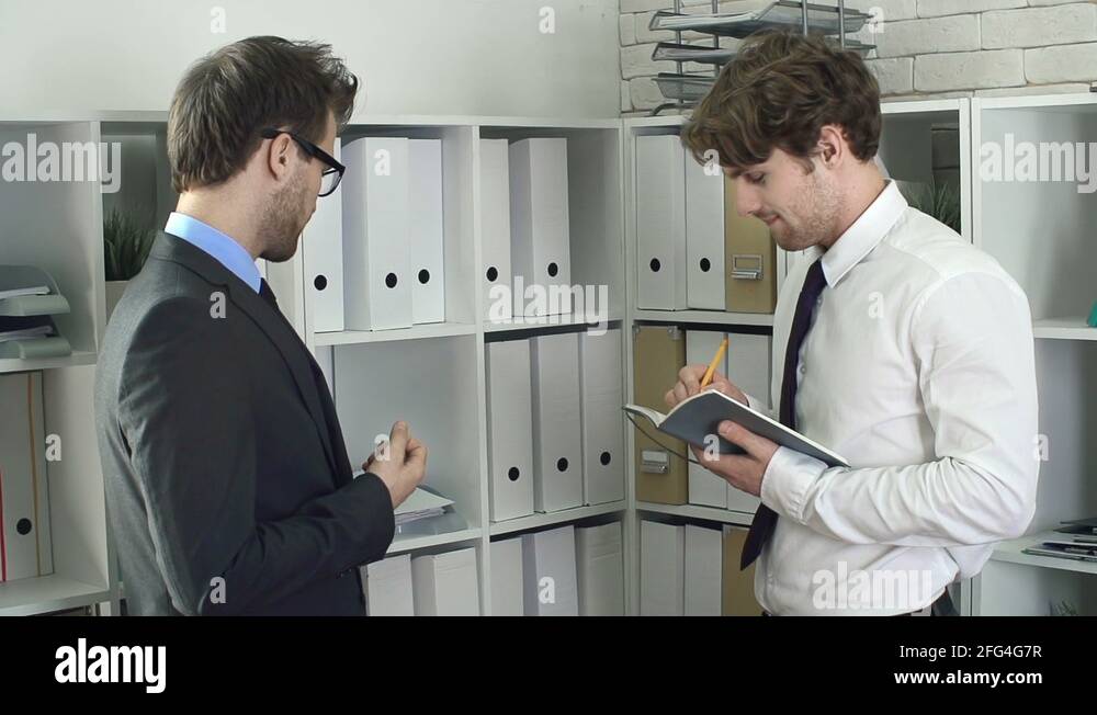 Work placement Stock Videos & Footage - HD and 4K Video Clips - Alamy