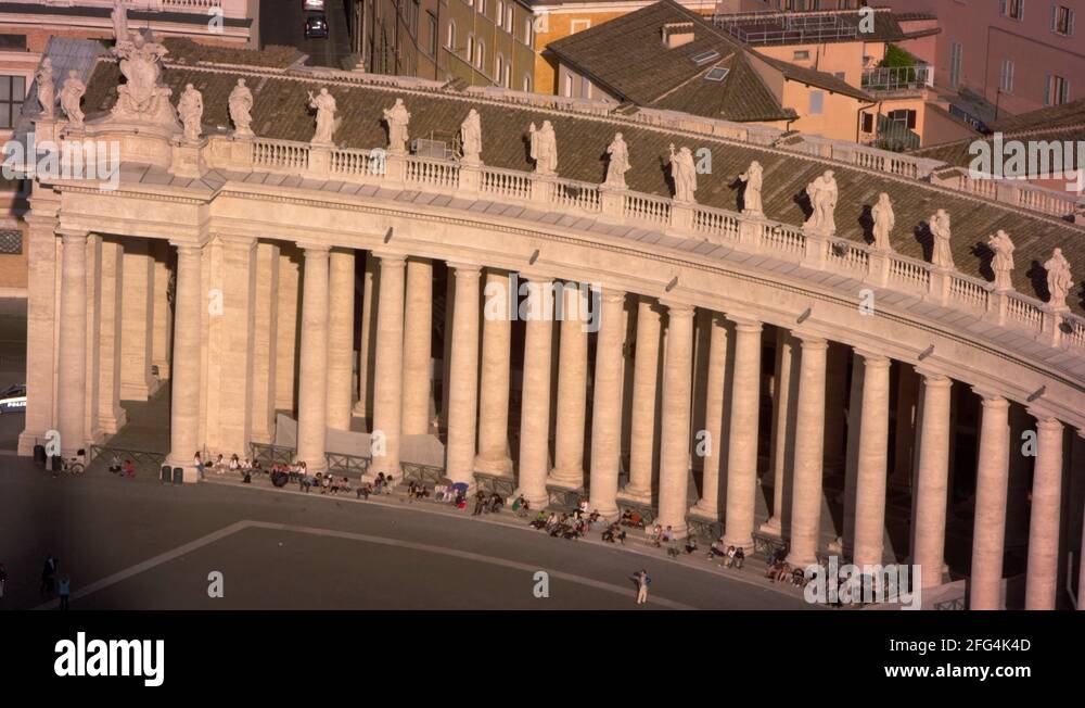 Curved colonnade Stock Videos & Footage - HD and 4K Video Clips - Alamy