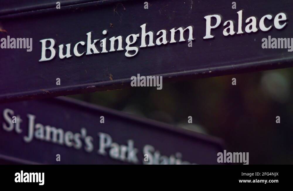 Buckingham palace sign Stock Videos & Footage - HD and 4K Video Clips ...