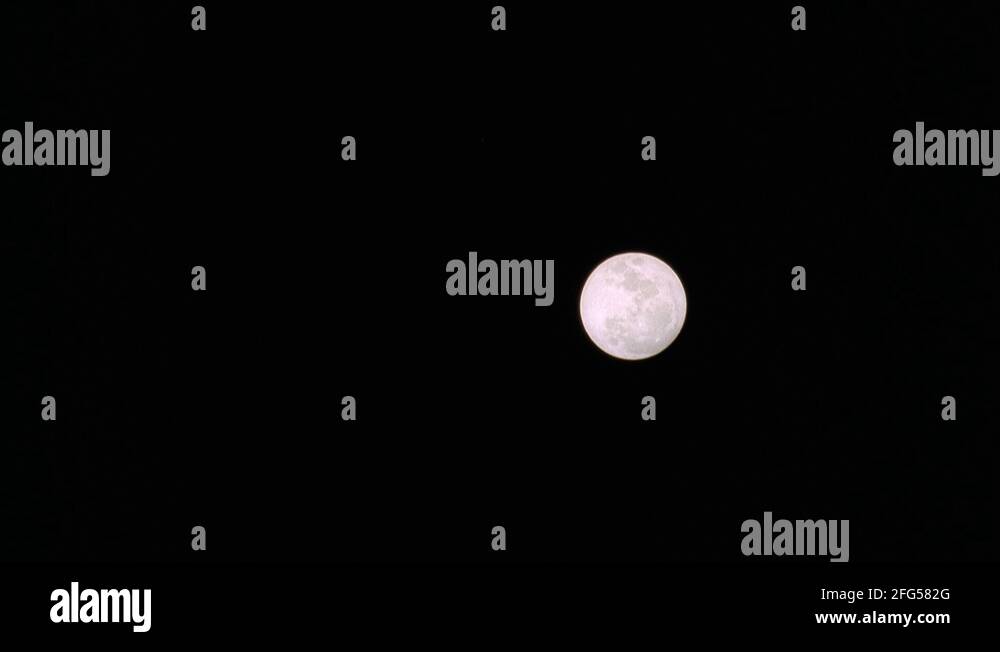 Full moonset Stock Videos & Footage - HD and 4K Video Clips - Alamy