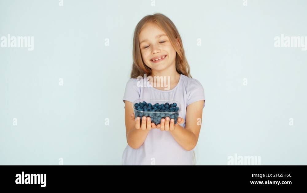Blueberry girl Stock Videos & Footage - HD and 4K Video Clips - Alamy