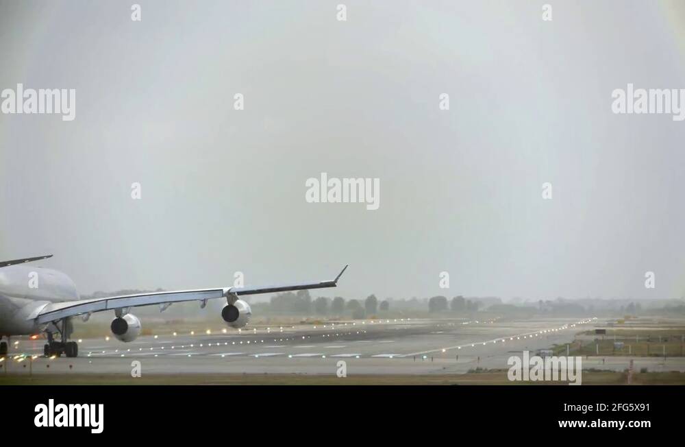 Four jet reactor aircraft taking off in time lapse Stock Video Footage ...