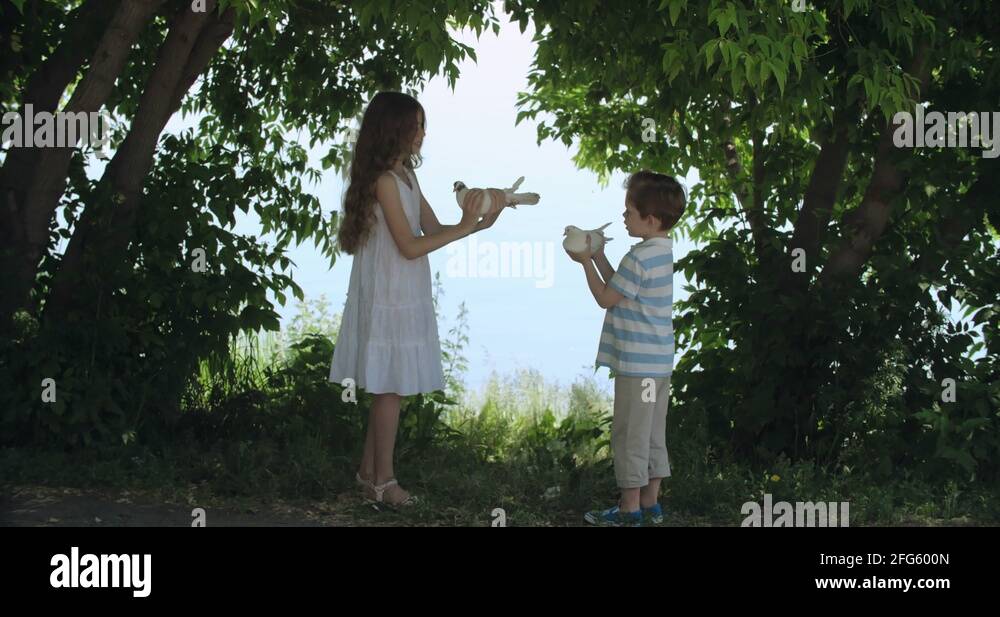 Kindness Stock Videos & Footage - HD and 4K Video Clips - Alamy