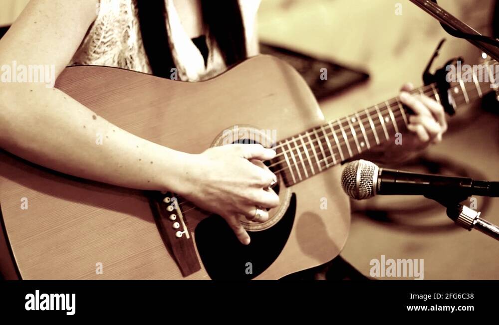 Vibration stage Stock Videos & Footage - HD and 4K Video Clips - Alamy