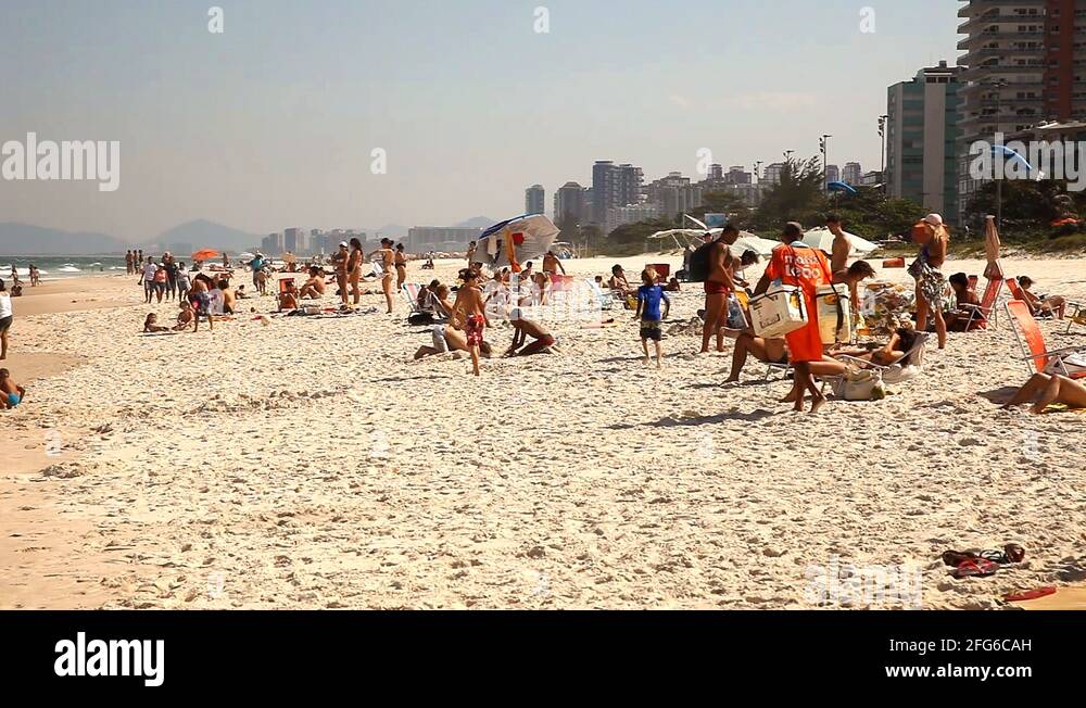 Rio de janeiro people Stock Videos & Footage - HD and 4K Video Clips ...