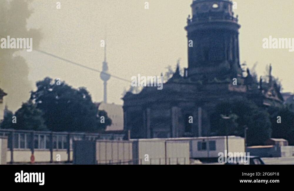 1982 war Stock Videos & Footage - HD and 4K Video Clips - Alamy