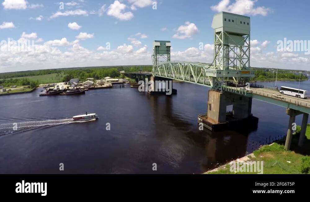 Ferry under bridge Stock Videos & Footage - HD and 4K Video Clips - Alamy