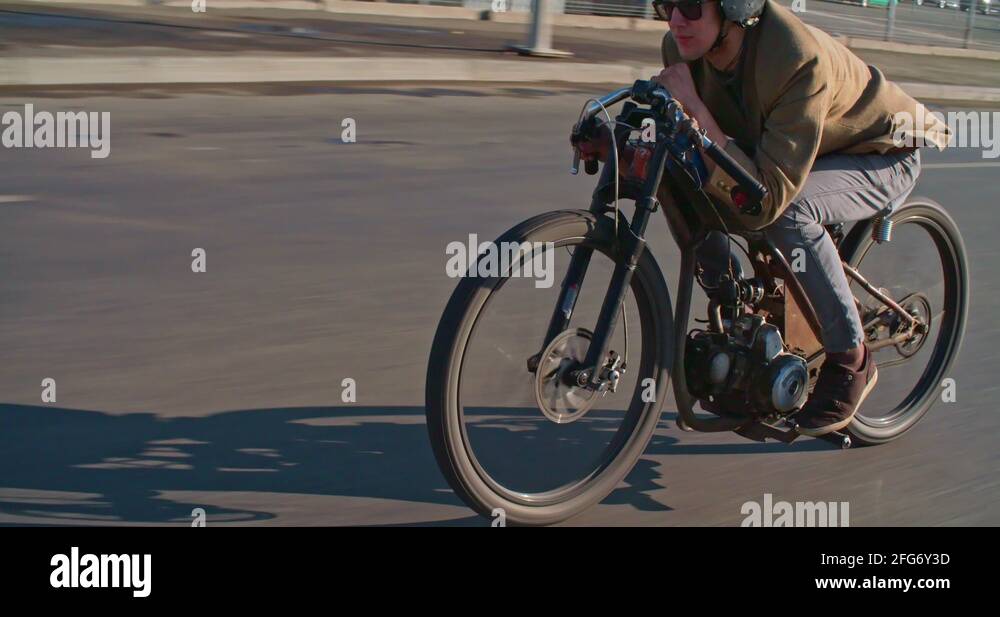 Vintage bending Stock Videos & Footage - HD and 4K Video Clips - Alamy