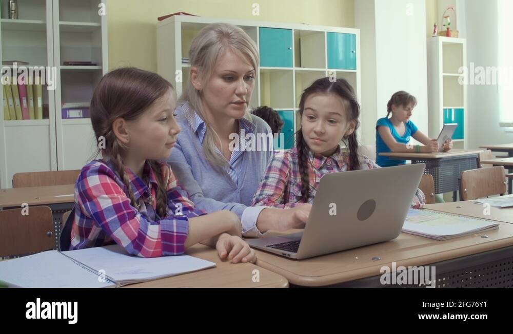 Learning computer skills Stock Videos & Footage - HD and 4K Video Clips ...